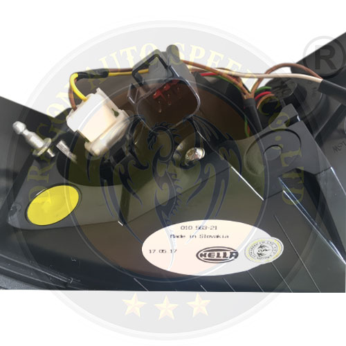 Đèn hậu Range Rover Evoque 2015 LR025147